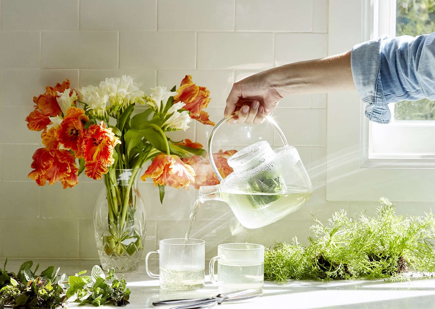 Tisanes: Easy Teas You Can Grow, with 7 Tips from Emily Erb of Leaves ...